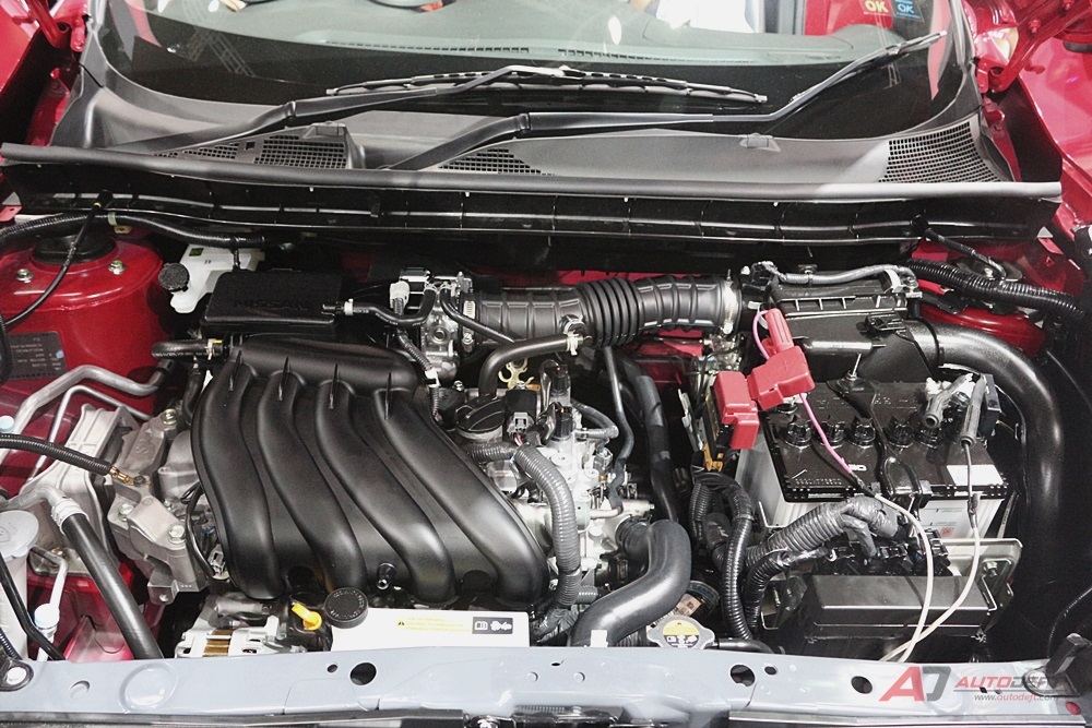 Deft Versus : Nissan juke Vs. Ford Eco Sport หนึ่งเท่ห์เร้าใจ อีกหนึ่งสบายออพชั่นบาน | AUTODEFT ...